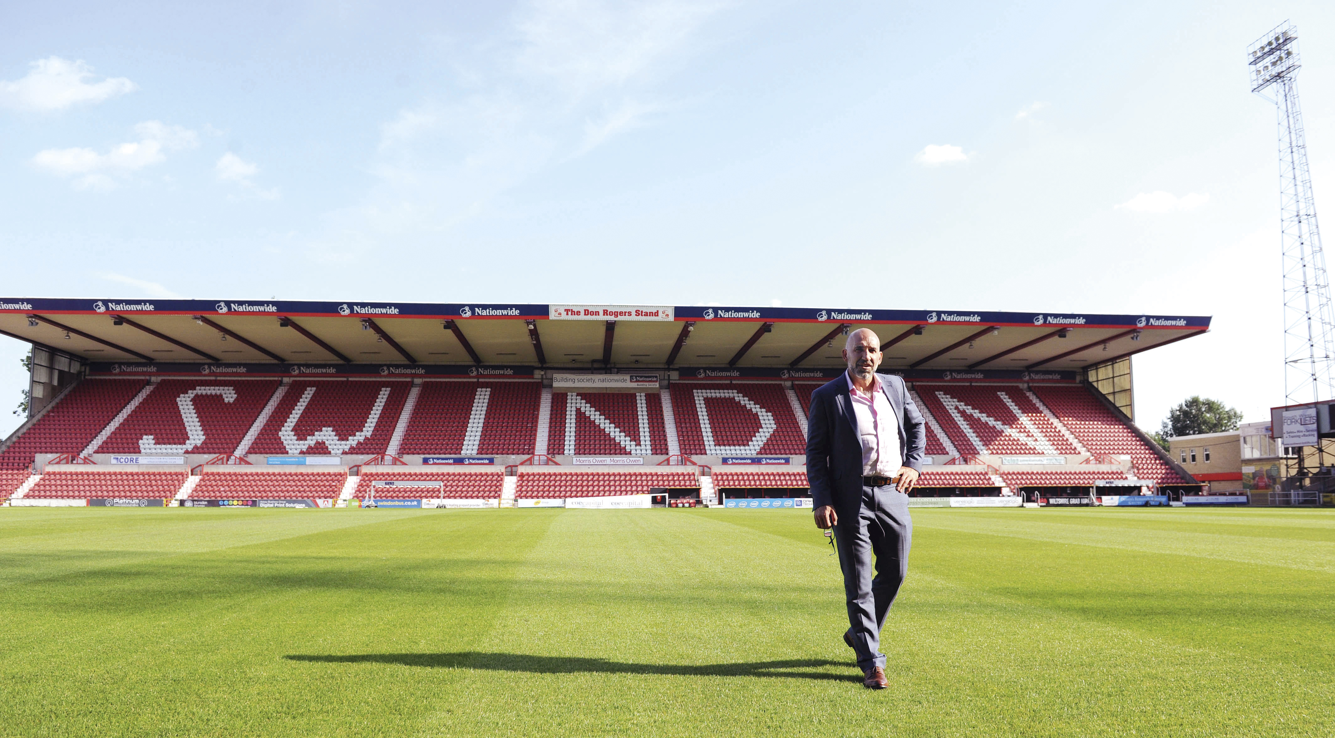 Aussie plumber buys UK football club