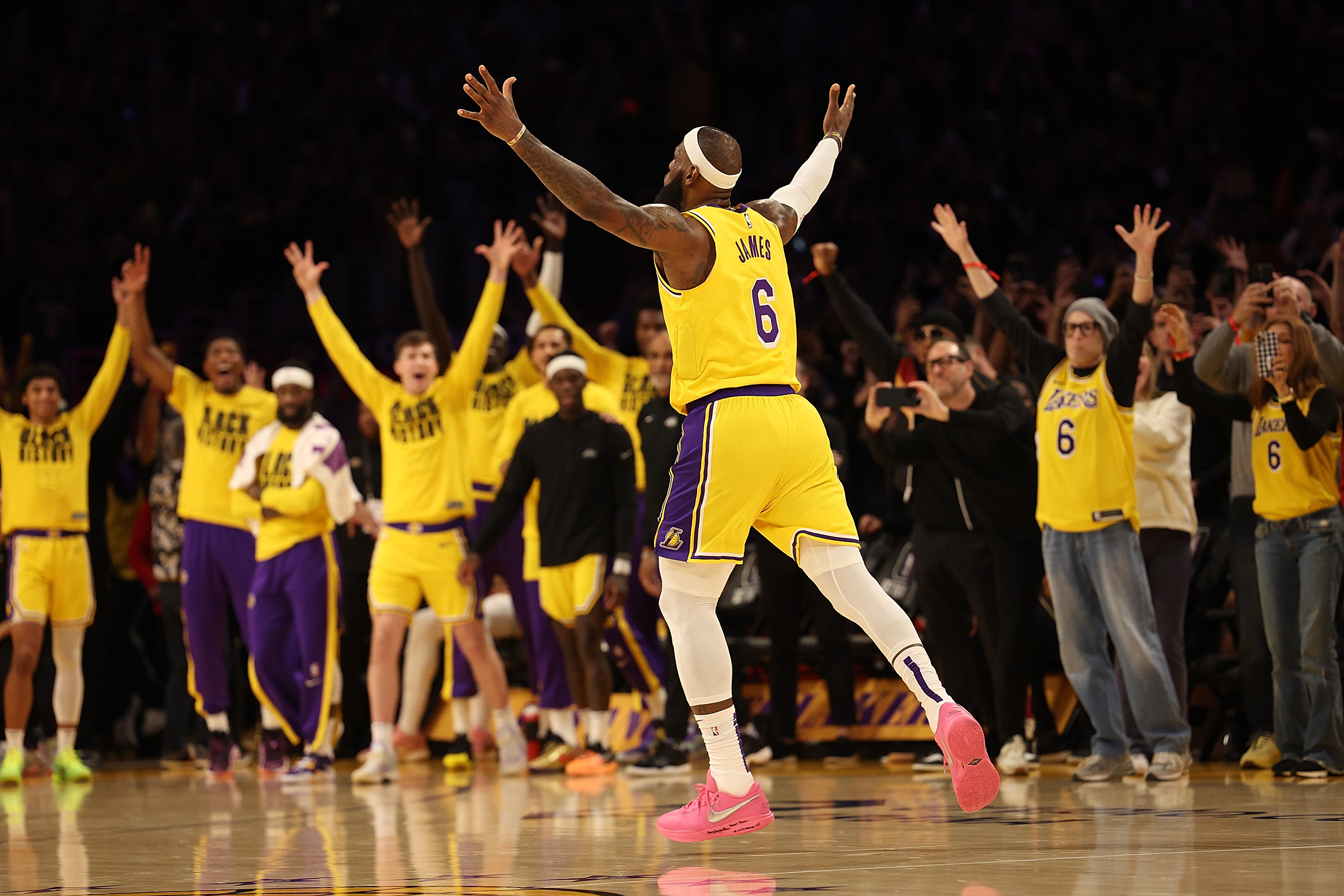 LeBron James record: Lakers star breaks 'unbreakable' NBA record