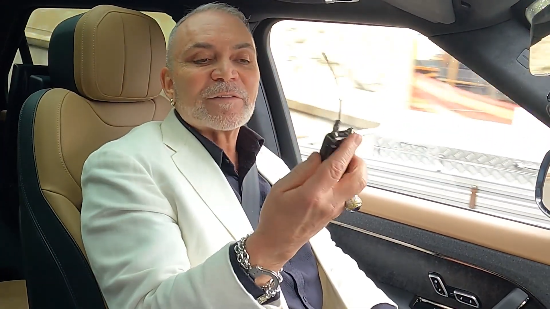 Peter Freedman of Rode buys US rival Lectrosonics