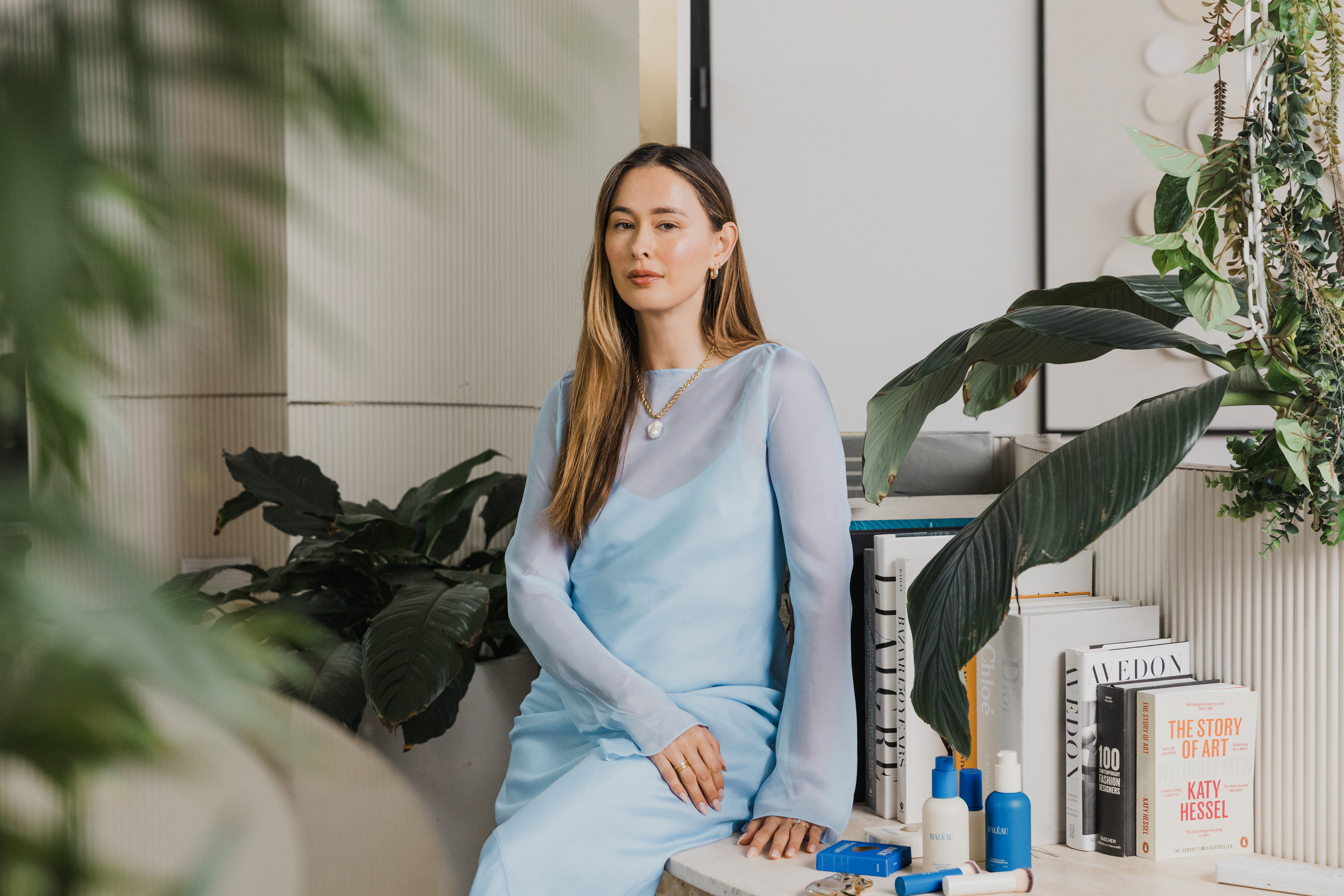 Haléau by Eleanor Pendleton hits six figures in just 6 weeks